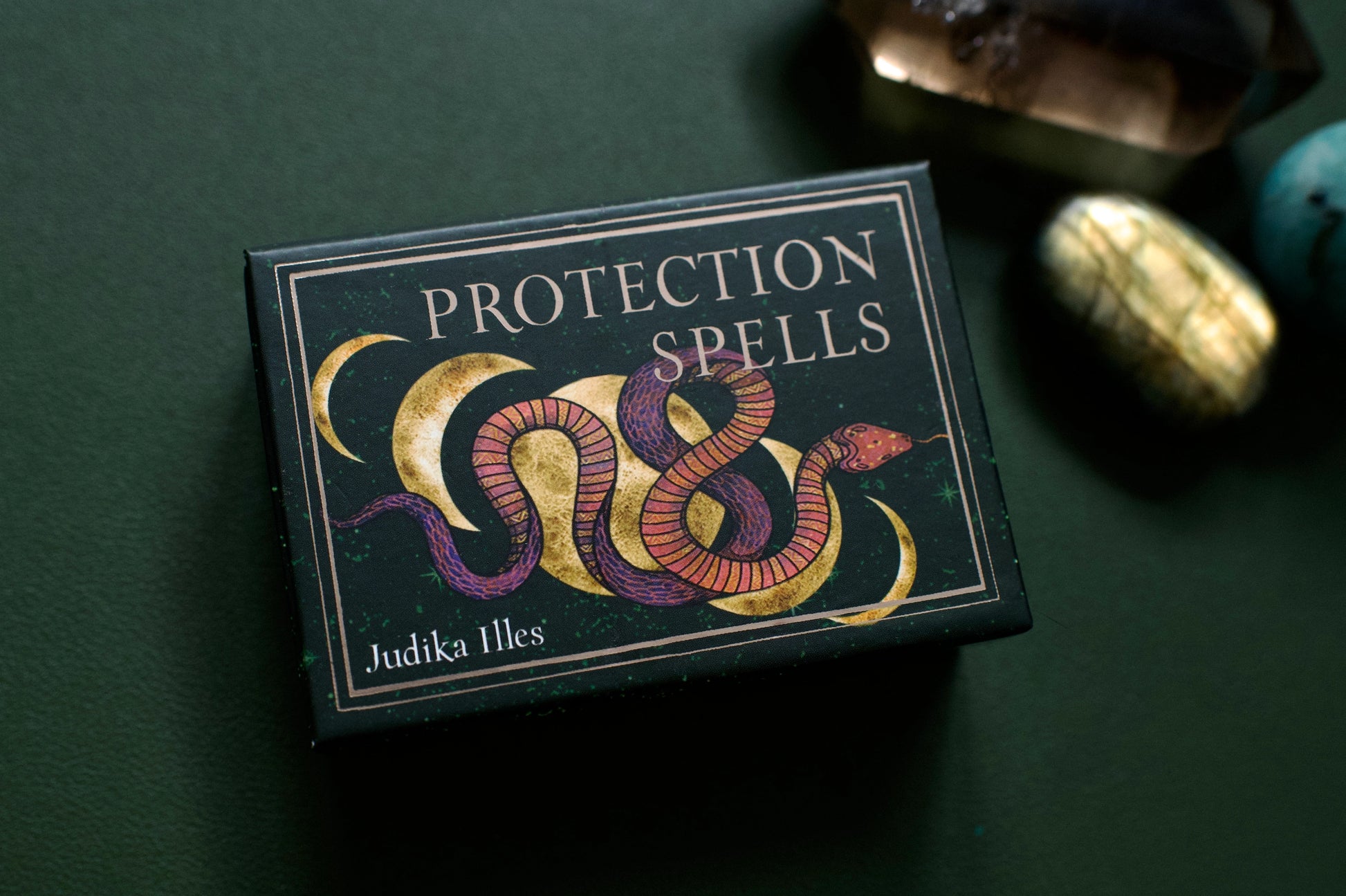 Protection Spells: 36 Cards For Magical Self-Defense (Mini) *PRE-ORDER ...